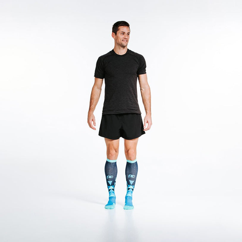 Marathon Compression Socks in Blue Vertex | PRO Compression